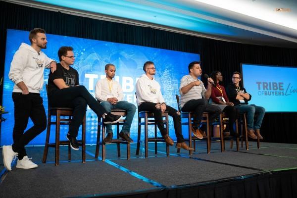 Millionaire entrepreneur Andrew Kroeze helping online business coaches ...