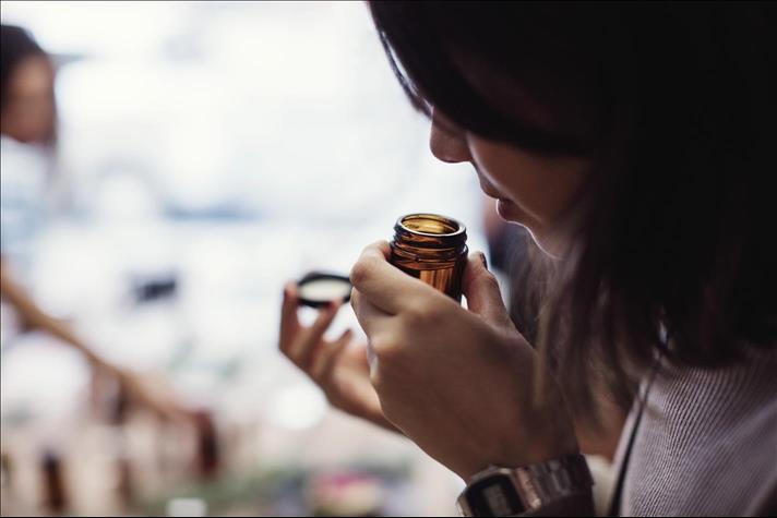 Synthetic odors created by activating brain cells help neuroscientists ...