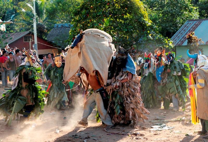 Traditional Festival of the Boruca, Game of the Little Devils of Boruca