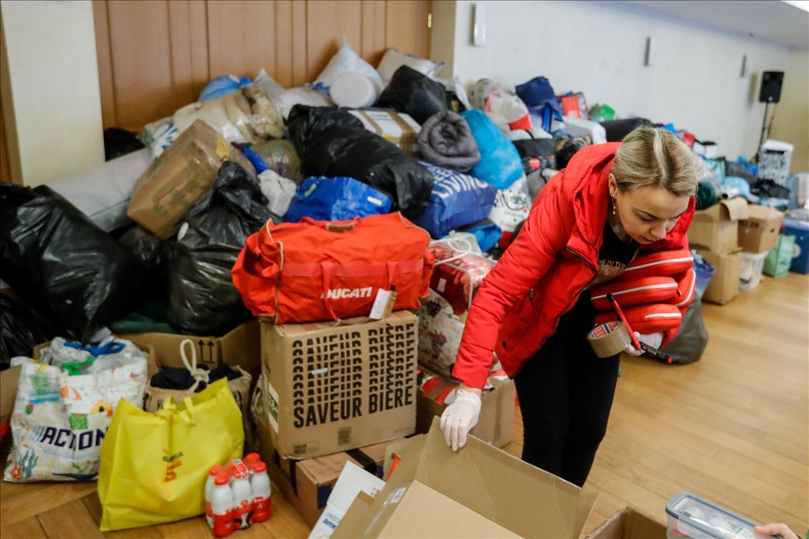 Will booking an Airbnb help Ukraine? Why people make counterproductive ...