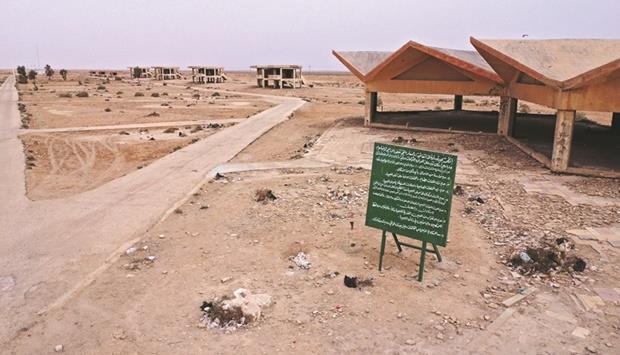 Overuse and climate change kill off Iraq's Sawa Lake