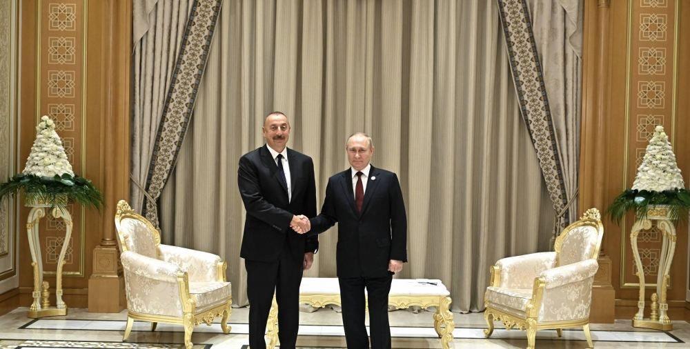 President Vladimir Putin Calls President Ilham Aliyev