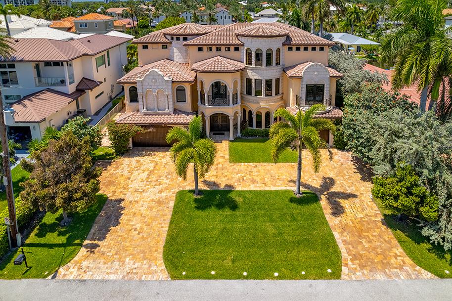ONE Sotheby's 'Presdon Luczek' Launches New Property For Sale