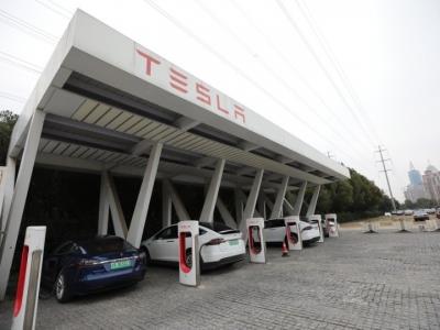 Tesla Plans To Return To Radar Tech In Its Electric Cars Next Month