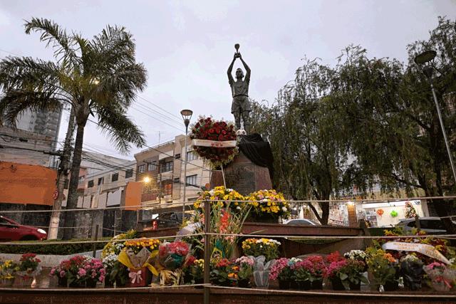 'Pele Is Eternal': Brazilian City Of Santos Honours Its Idol