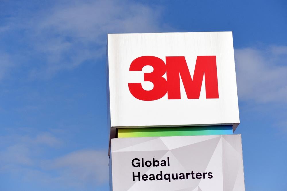 3M To Cut 2,500 Jobs As It Girds For Tougher Economy