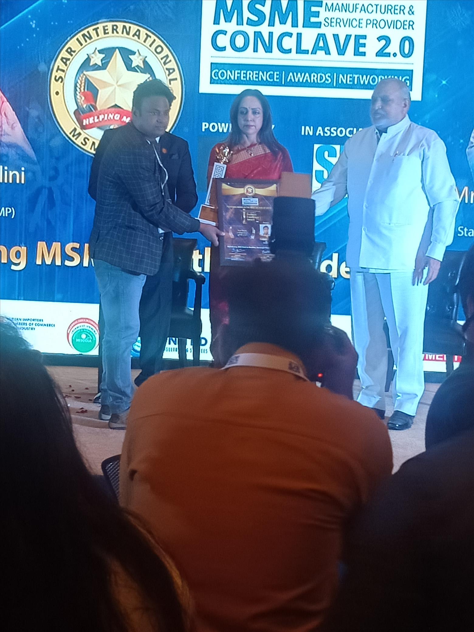 Firdous Alam, CEO Of Red Electro, Felicitated With Best Young ...