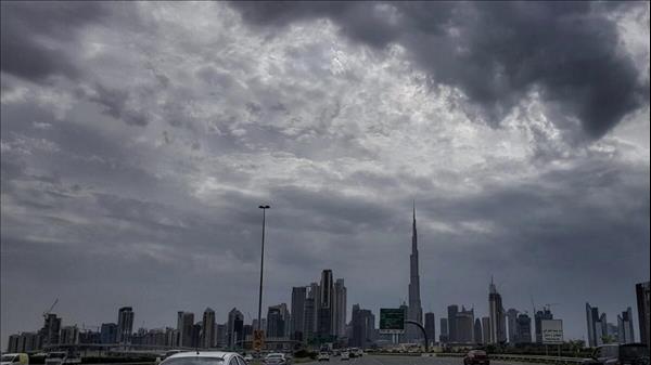 UAE Weather: Cloudy With Chance Of Rain Humid Night