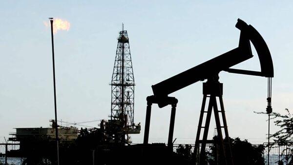 Venezuela's Oil Leaks, Gas Flaring Continues To Devastate Environment ...