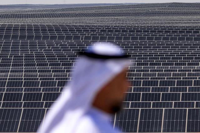 UAE Inaugurates Giant Solar Plant, Two Weeks Before Climate Talks