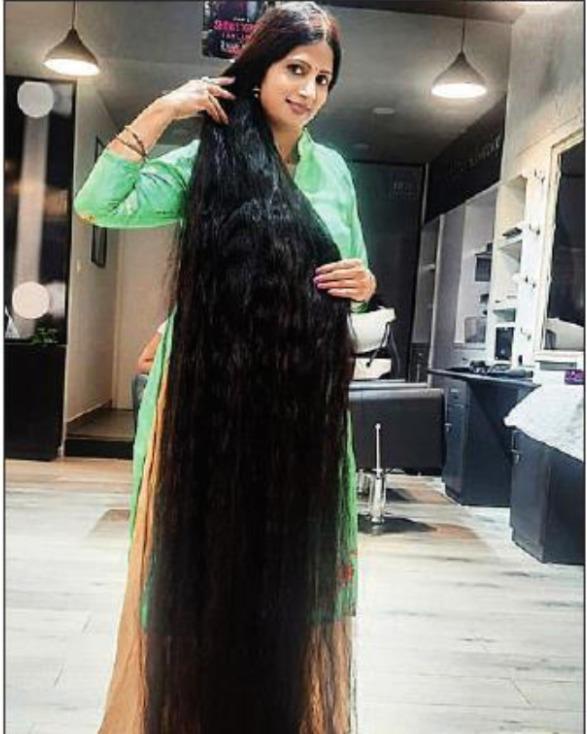 A Hair-Raising Feat By This Prayagraj Woman