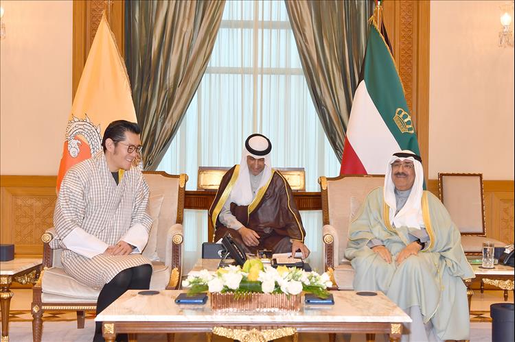 Kuwait Amir Receives Bhutanese King