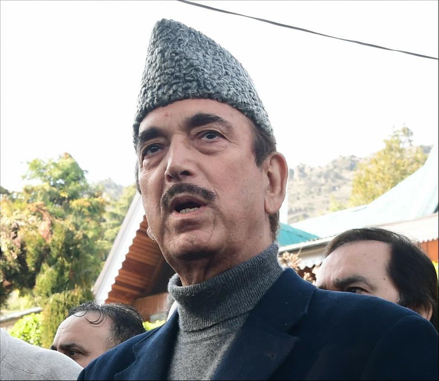 Azad Claims Abdullahs Were Consulted Before Abrogation Of Art 370