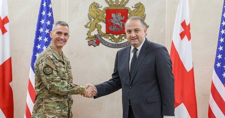 Georgian Defence Minister, US European Command General Discuss Cooperation