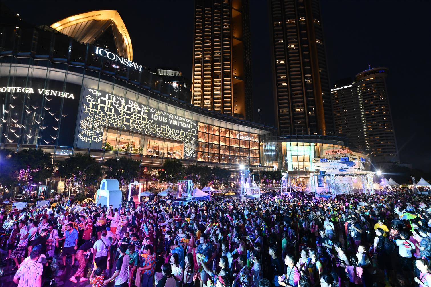 ICONSIAM's 'THAICONIC SONGKRAN CELEBRATION' Achieves Sensational ...