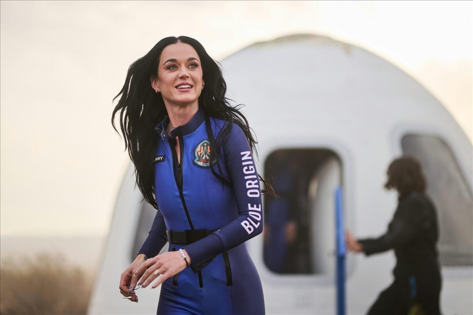 Katy Perry And Her Fellow Space Tourists Weren't Exceptions Humanity ...