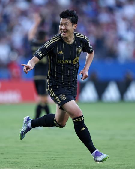 Son Scores First MLS Goal With Spectacular Free Kick In 1-1 Draw At FC ...