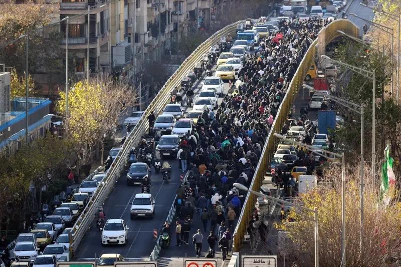 Iran Protests Enter 7Th Day Amid Currency Crisis