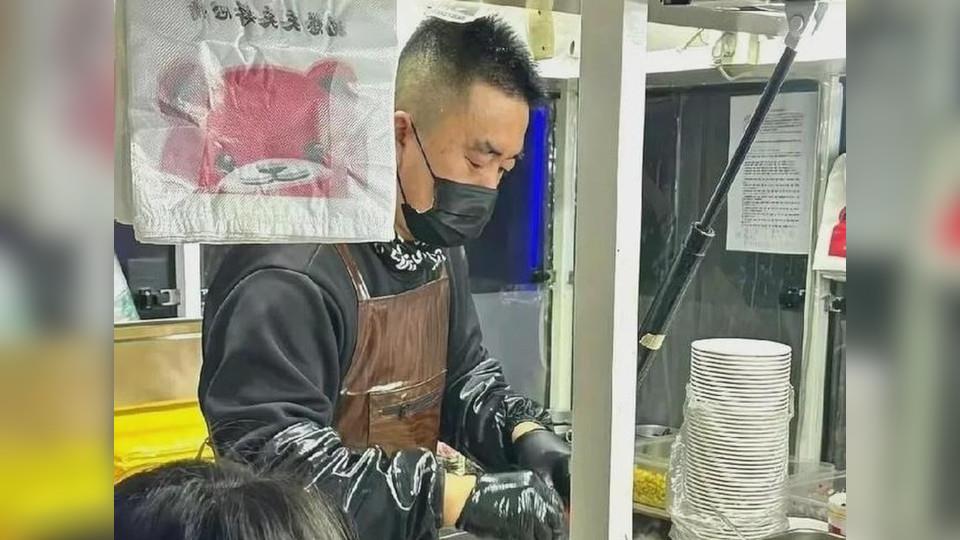 900 Km Fried Rice Story: Chinese Father Quits Job Over Daughter's Taste ...