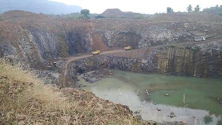 Farmers, Activists Oppose Quarry Waste Disposal Policy In Tamil Nadu