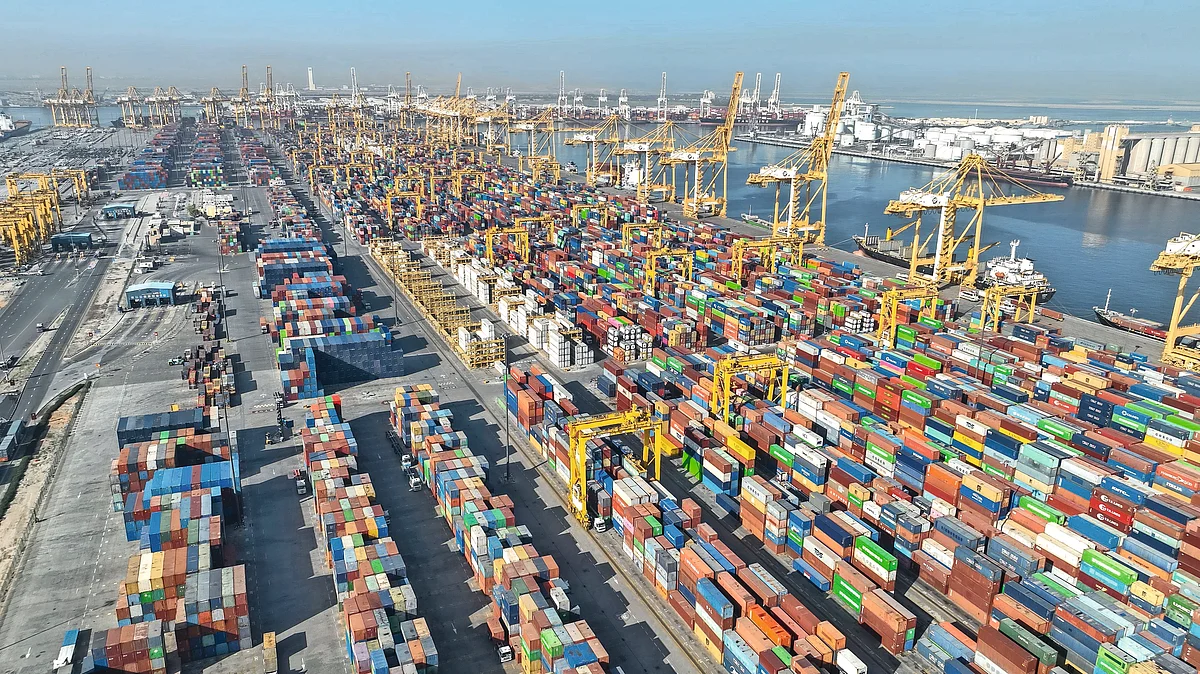 UAE Fast-Tracks Gulf Trade Corridors Amid Iran Conflict