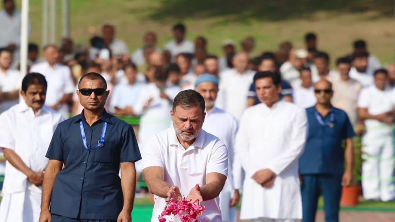 Rahul Gandhi Pays Tribute To Nehru On 62Nd Death Anniversary