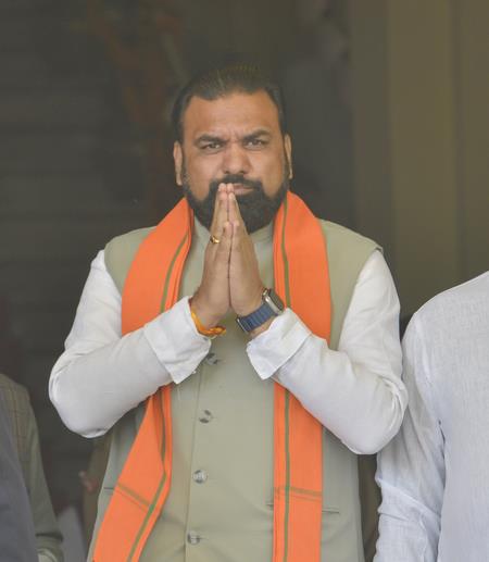 Bihar Govt Withdraws Attachment Of 5 Deshratna Marg Bungalow