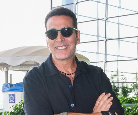Akshay Kumar On Raveena Tandon: Earlier She Was A Heroine, Now A ...