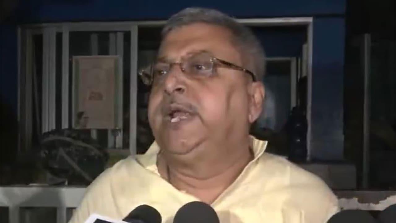Egg Attack On TMC MLA Kunal Ghosh Kalyan Banerjee Blames BJP Goons