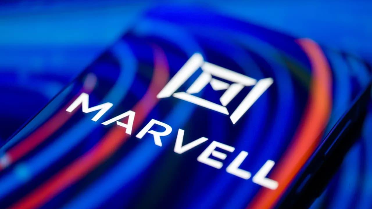 MRVL Stock Rises Premarket: Marvell Ships Over 5M Photonic Chips Ahead ...